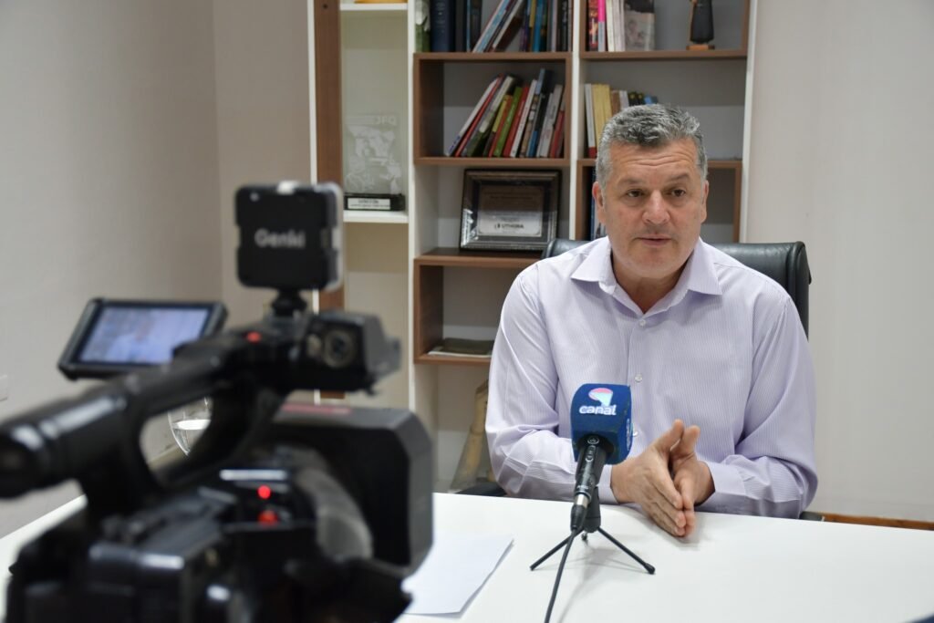 Luna: “El Presidente replica una noticia imprecisa y vieja que embarra ...